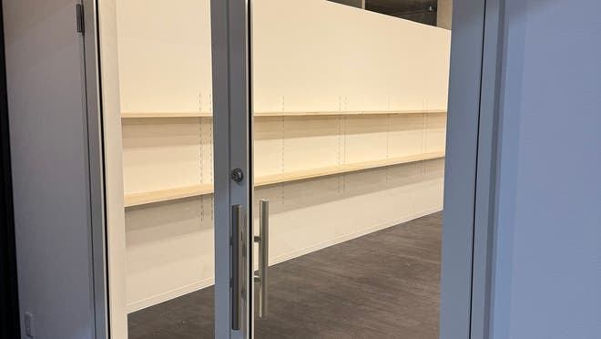 宇部市中央町 アート展示・物販イベントなど多目的に利用可能の写真3