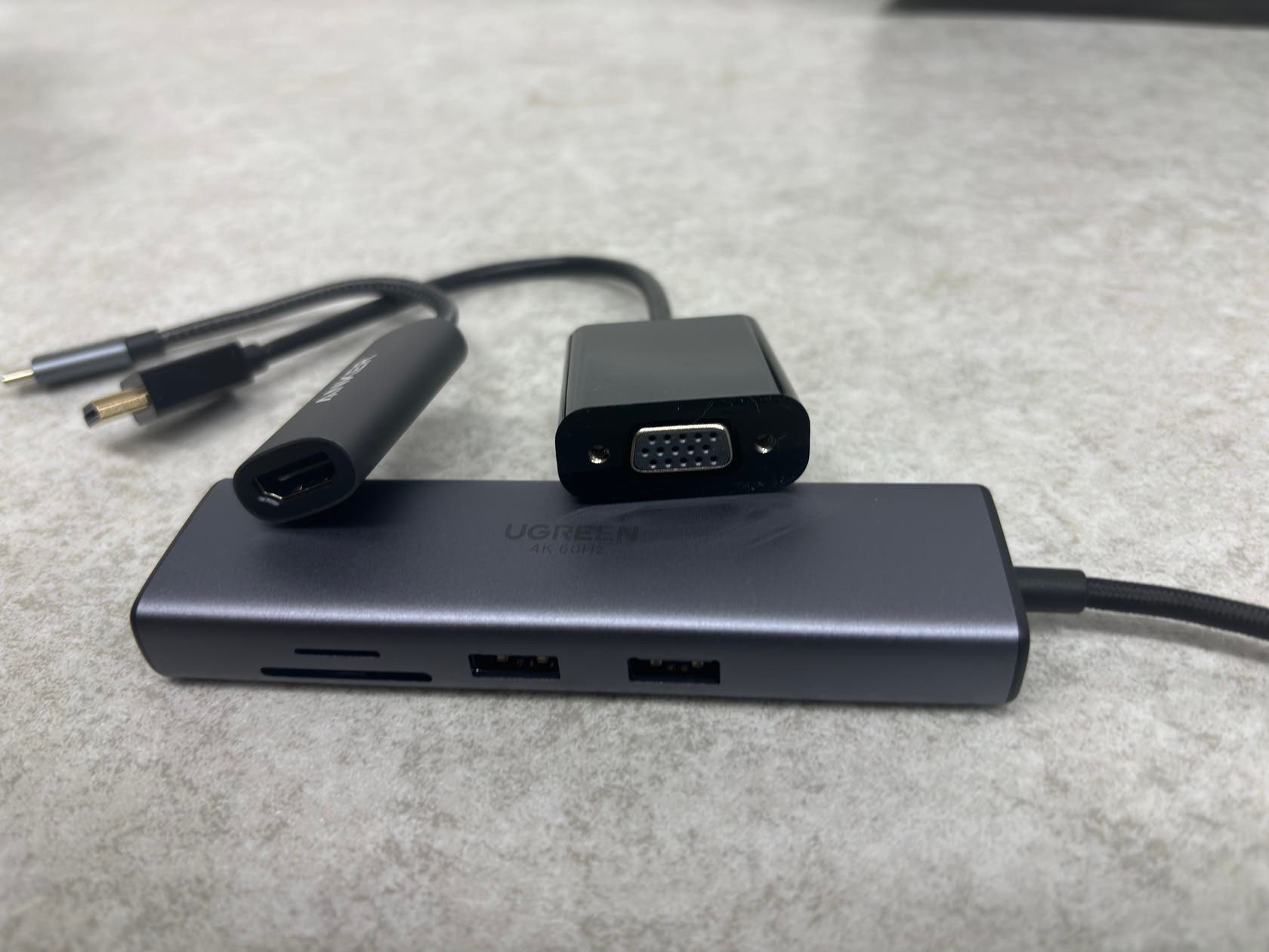 ケーブル類（スマホ充電・映像変換機器）の画像3