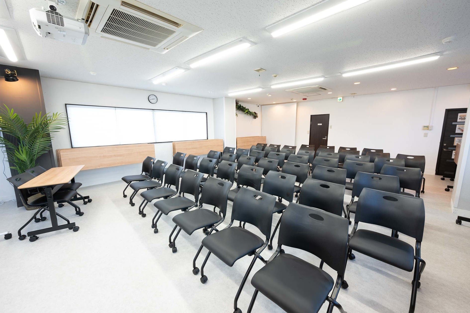 神田駅徒歩1分｜最大52名着席｜懇親会・会議・研修・大型イベント｜100㌅大型スクリーン｜24時間｜ボドゲ会｜GS[57]の写真12