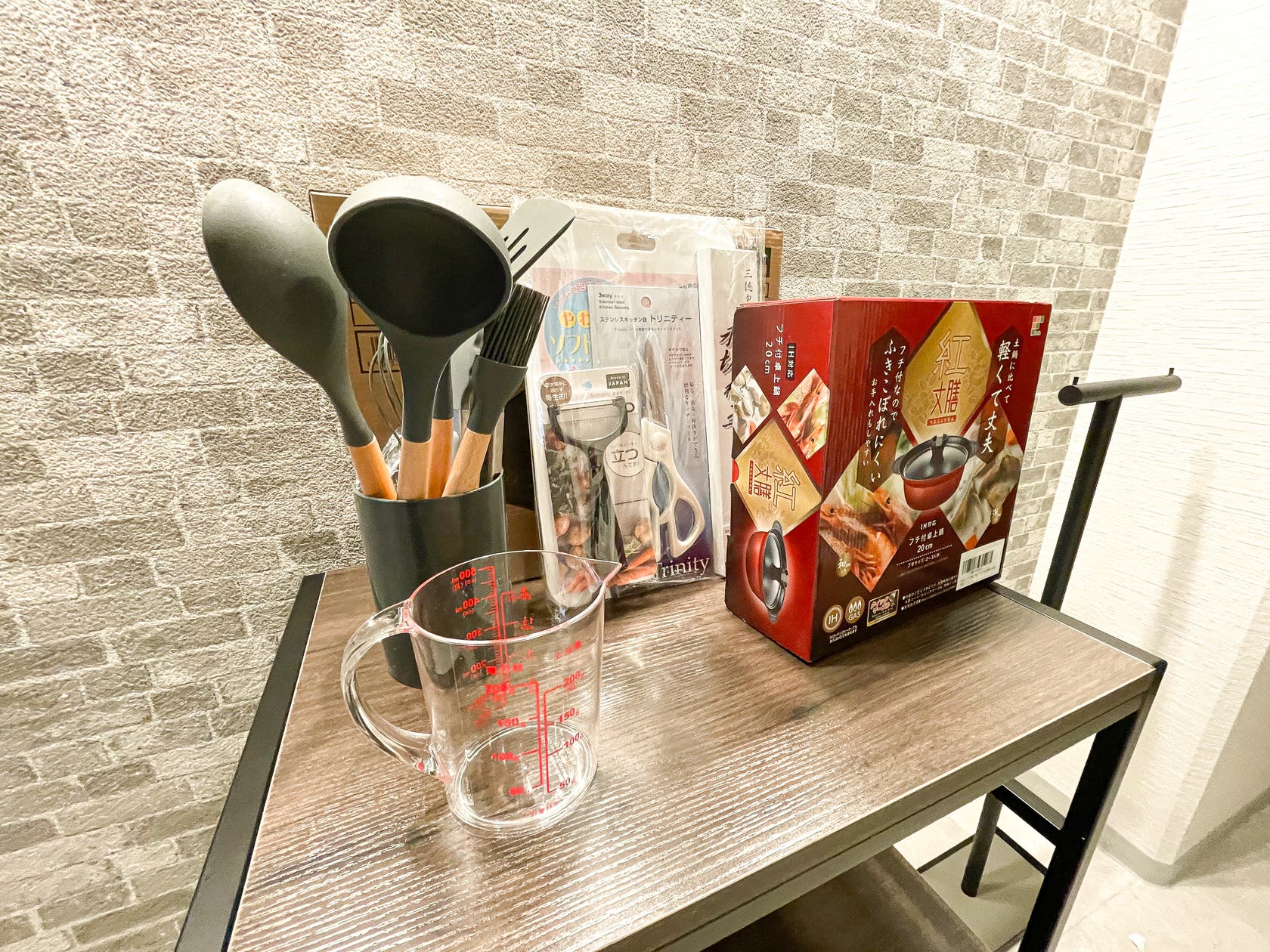 〈新大阪駅東口徒歩10秒｜最大9名｜24h利用可〉商談｜打ち合わせ｜女子会｜新幹線の待ち時間｜夜間早朝の休憩利用可｜当日予約歓迎の写真16