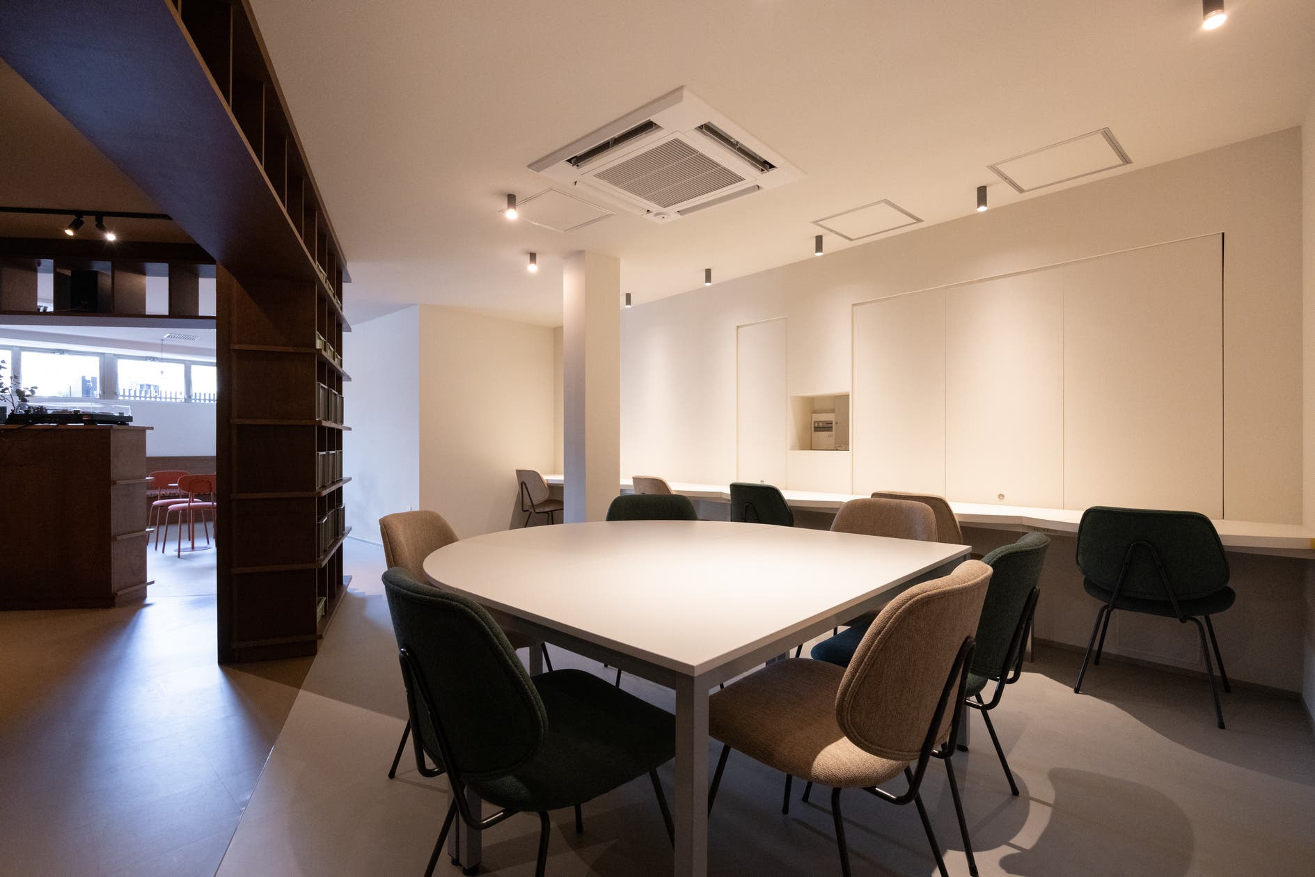 石神井公園そばのレンタルスペース　1階/白壁/撮影/パーティー/イベント/ワークショップ/会議　の写真12