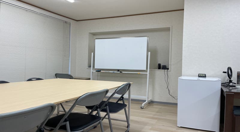 【高知市はりまや町】市内中心部🏙️ビジネス💻朝活☀️パーティー🍕女子会👩‍🦰ゲーム🎮🛜Wi-Fi無料