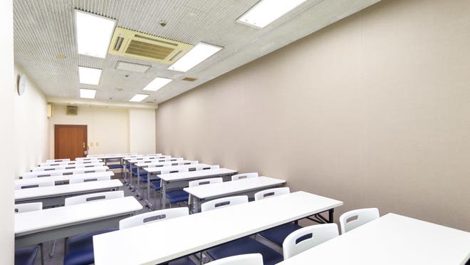 【JR新橋駅目の前!36名】プロジェクタ―・WiFi無料!10Gbps回線!ふれあい貸し会議室 新橋No125 ニュー新橋ビルの写真4