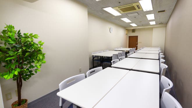 【JR新橋駅目の前!36名】プロジェクタ―・WiFi無料!10Gbps回線!ふれあい貸し会議室 新橋No125 ニュー新橋ビルの写真9