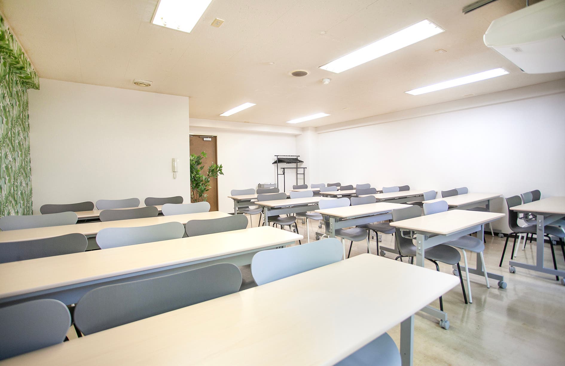 仙台駅西口徒歩５分/20名収容/会議/セミナー/研修/撮影/ボードゲーム/テレワーク/オフィス/個室/レンタル/オンラインの写真5