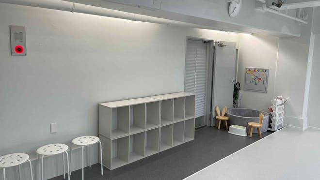 2024年新装開店 白をベースとしたスタジオ 地下で音漏れ最小限の写真2