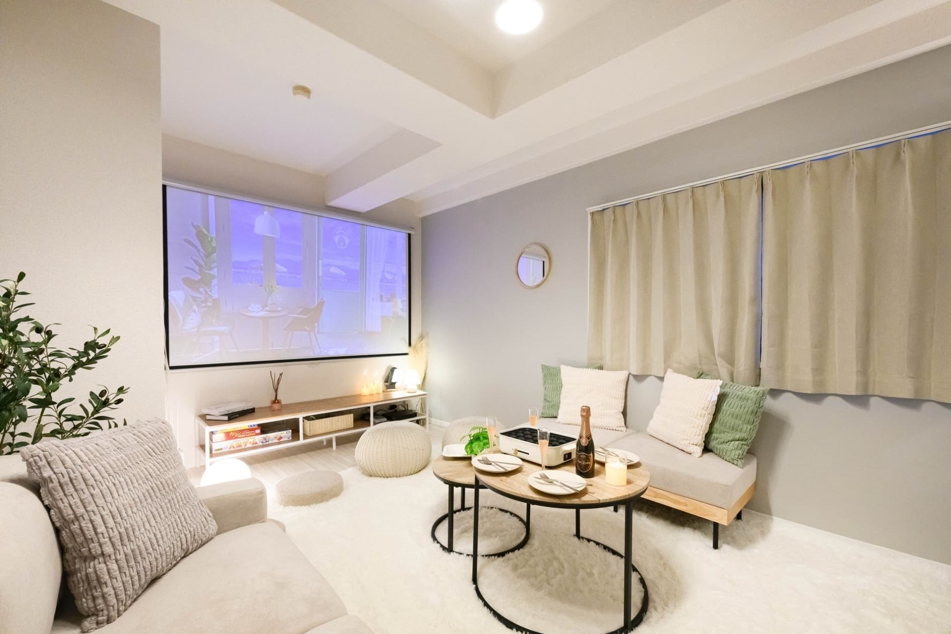 〈✨心斎橋徒歩圏内💕新規オープン🎀〉韓国っぽ🤍×おうちシアター🎬隠れ家で女子会💕大迫力100㌅で鑑賞会🎬✨の写真8