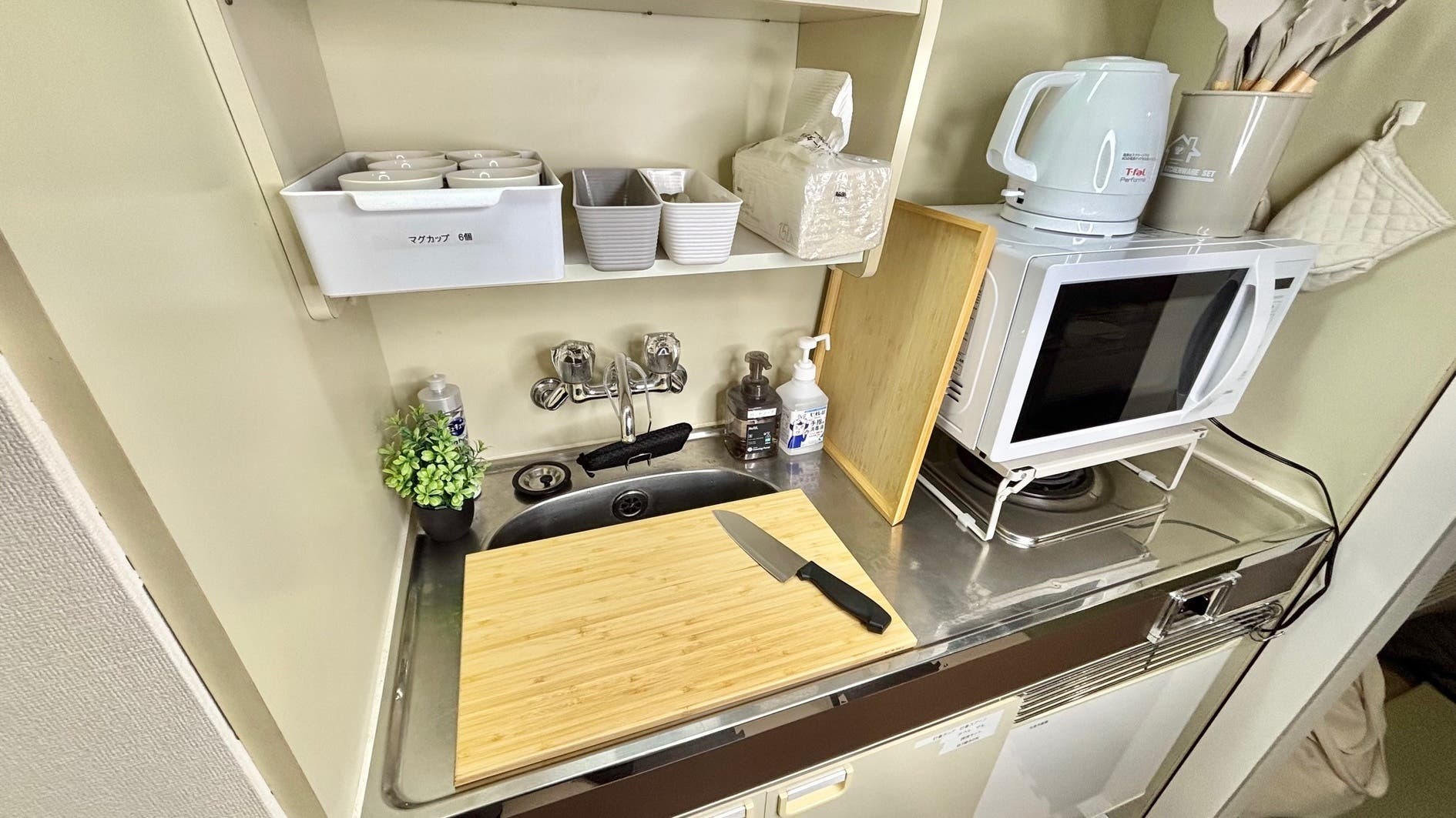 カメラ無💛24h🈺❣️まったりデート◎心斎橋駅５分🔥タタミのお部屋❣️70㌅スクリーン🎞️マットレスソファでゴロゴロ～の写真10