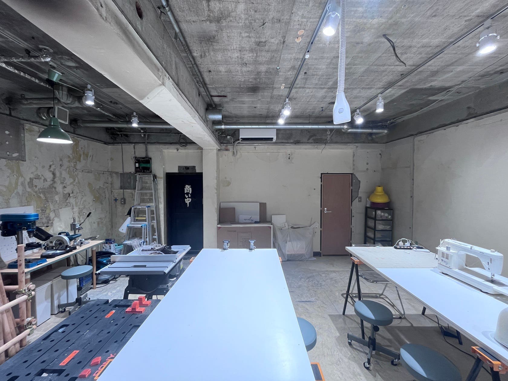 都電早稲田駅から徒歩5分のレンタル工房スペース。資材の持込のみで自由にDIY作業を行え、自宅では行えない作業も安心してできます。の写真6