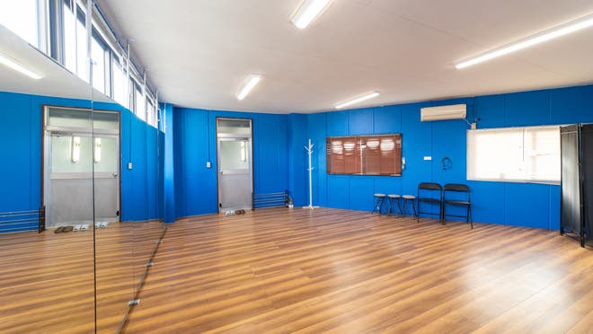 【★オープン価格★】熊谷駅徒歩5分★ダンスができるレンタルスタジオ【24時間営業】全長4.8mの大型鏡設置!の写真7