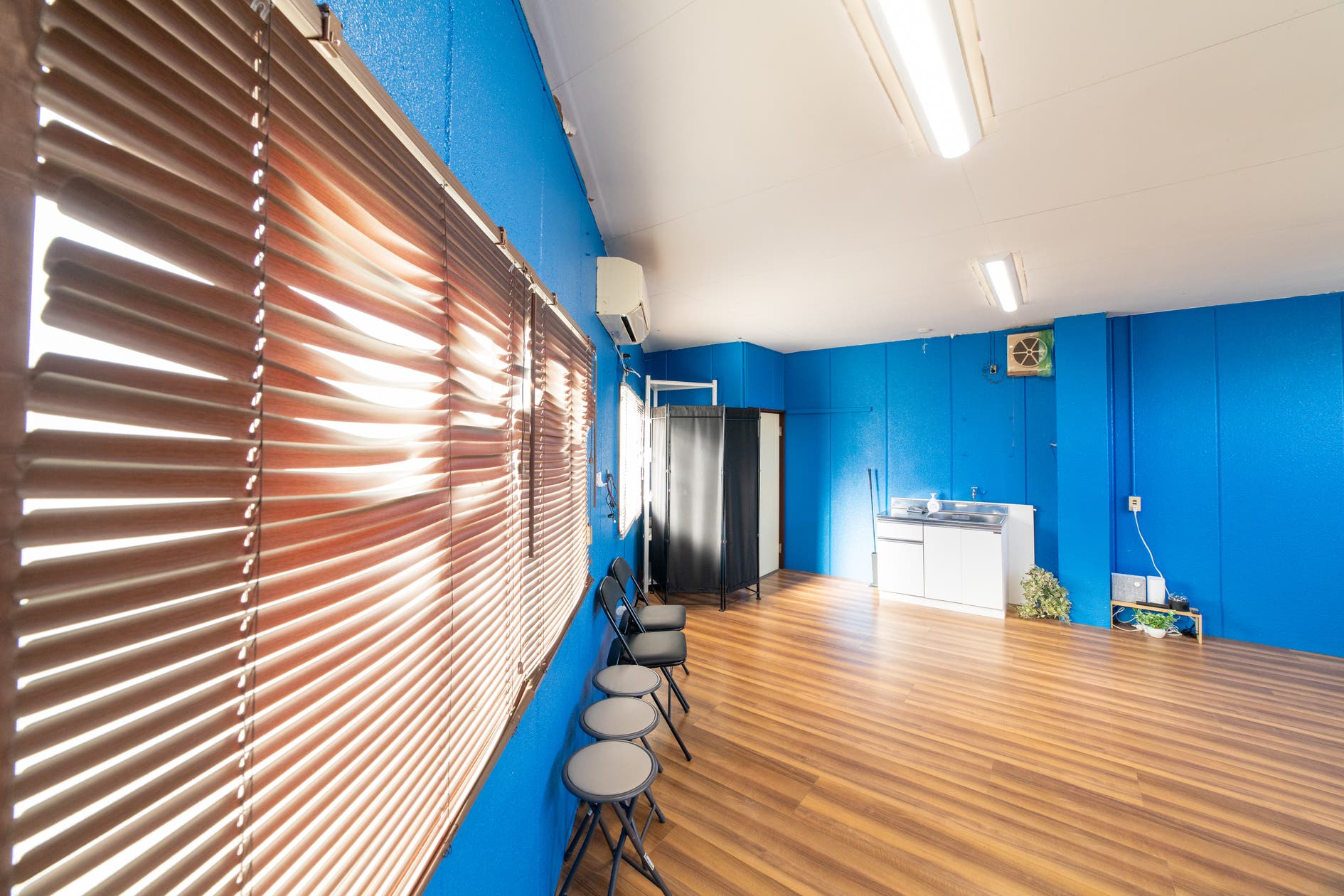 【★オープン価格★】熊谷駅徒歩5分★ダンスができるレンタルスタジオ【24時間営業】全長4.8mの大型鏡設置！の写真10