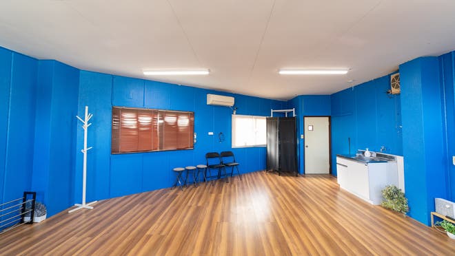 【★オープン価格★】熊谷駅徒歩5分★ダンスができるレンタルスタジオ【24時間営業】全長4.8mの大型鏡設置!の写真11