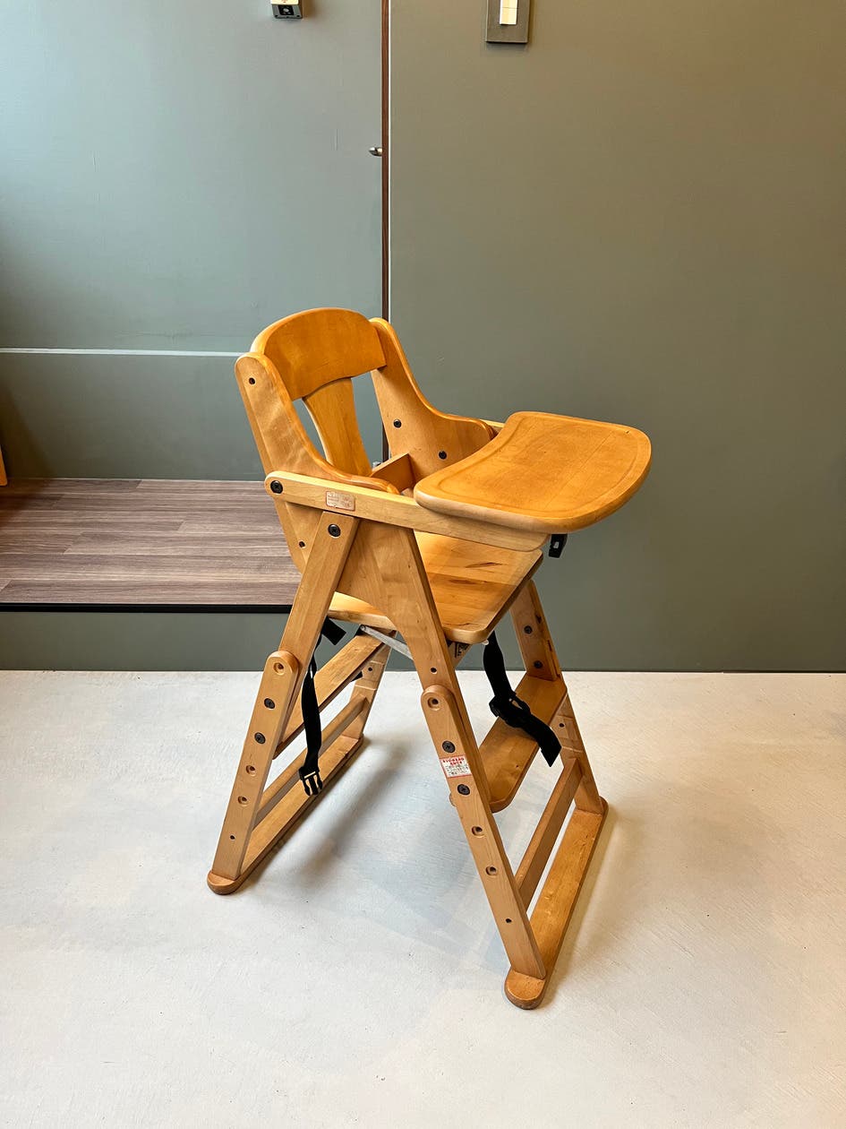 【子ども用備品が充実】アンティークドアと緑の外壁がかわいい古民家モダンな路面の広々土間スペース！の写真21