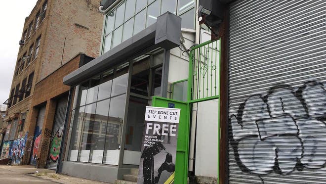 GALLERY in Brooklyn NYの写真2