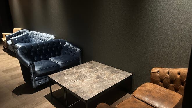 【カラオケルーム】★飲み放題あり★新橋駅徒歩1分!特別空間✨駅近レンタルスペース🏠隠れ家風🔐大人数OK😍の写真2