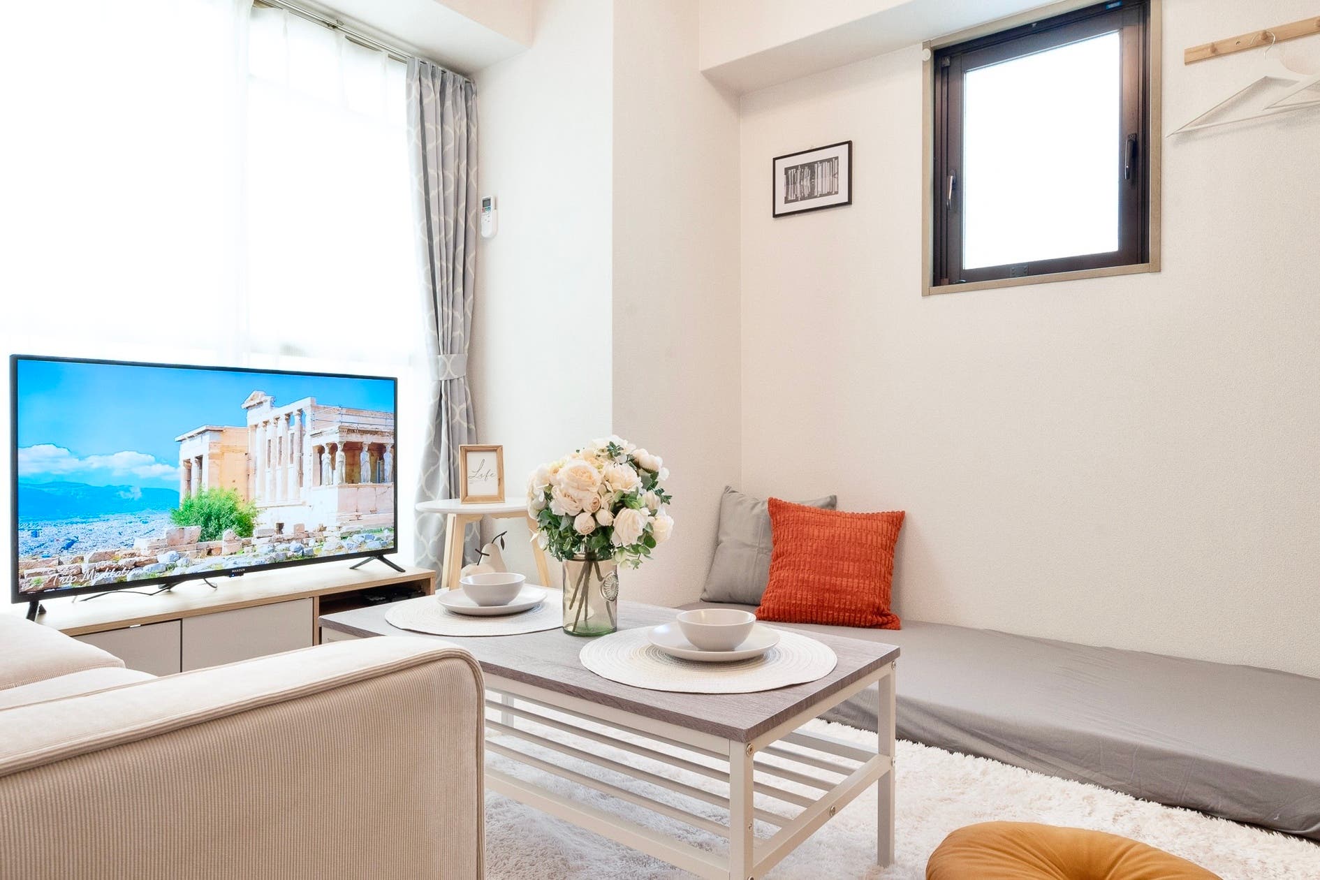 【大阪/梅田】OPEN！温かみのあるリラックススペース☀️推し活・ママ会・撮影♥️アマプラNetflixなど見放題🌈／ソエルの写真7