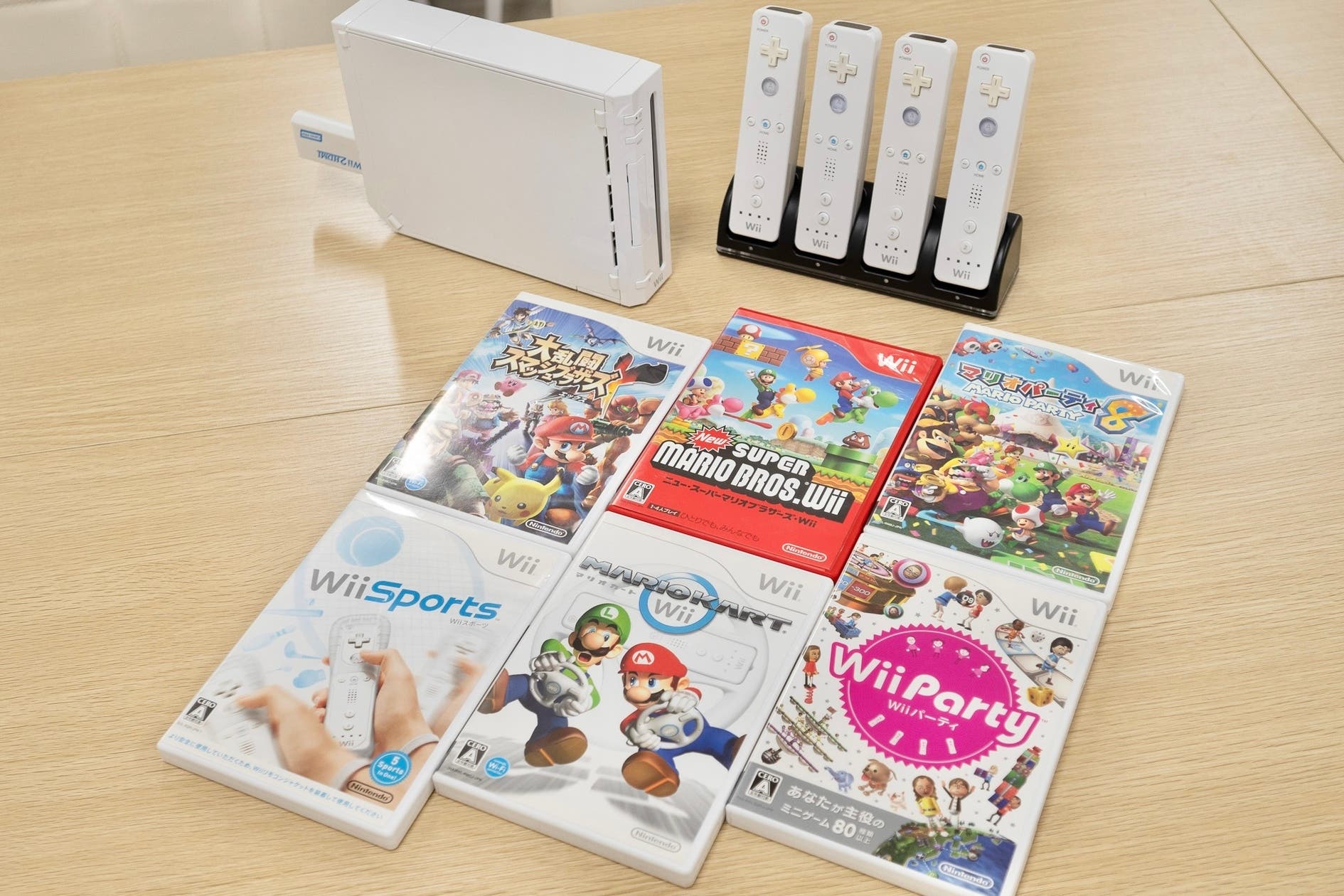 秋葉原駅3分岩本町駅1分🚃最大30名着席🎉30種類以上のボドゲ♪100㌅大型スクリーン🎬懇親会/イベント利用に🎤の写真5