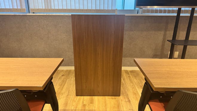 駅直結!新橋駅徒歩1分|最大51名|セミナー講演、懇親会、勉強会に最適!|セミナールーム『チャップリン』の写真7