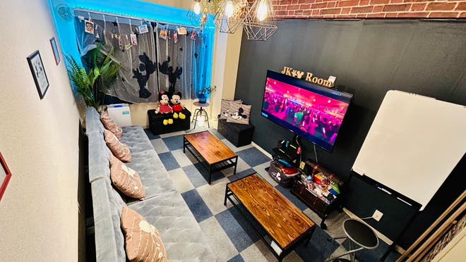 お家デート💕大型テレビtoソファで映画鑑賞📺キッチン設備mo充実👩🍳夜行バス早朝🚌【シャワー無料✨】の写真1