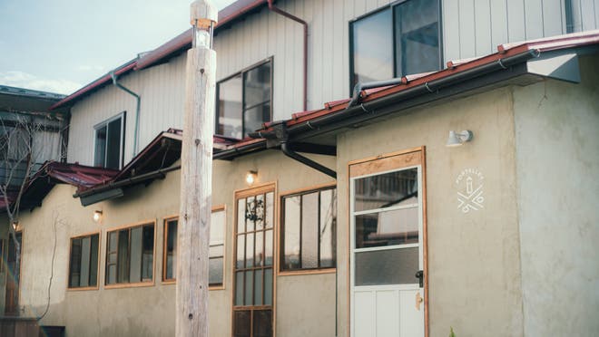 上諏訪駅から徒歩7分、まちの中にある、 静かなレンタルスペースですの写真1