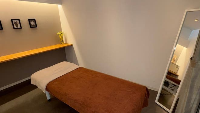 【甲府駅近く】整骨院内の個室レンタルサロン☆整体・マッサージ・エステ・アロマ・巻き爪・メイク・ネイルに☆の写真5