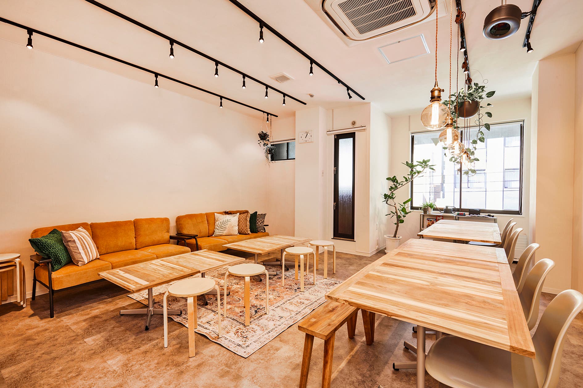 【三条駅3分】25名着席可🙆‍♀️大画面150㌅スクリーン🎥飲食持込🆗24H🌃クリスマスパーティー🧑‍🎄の写真7