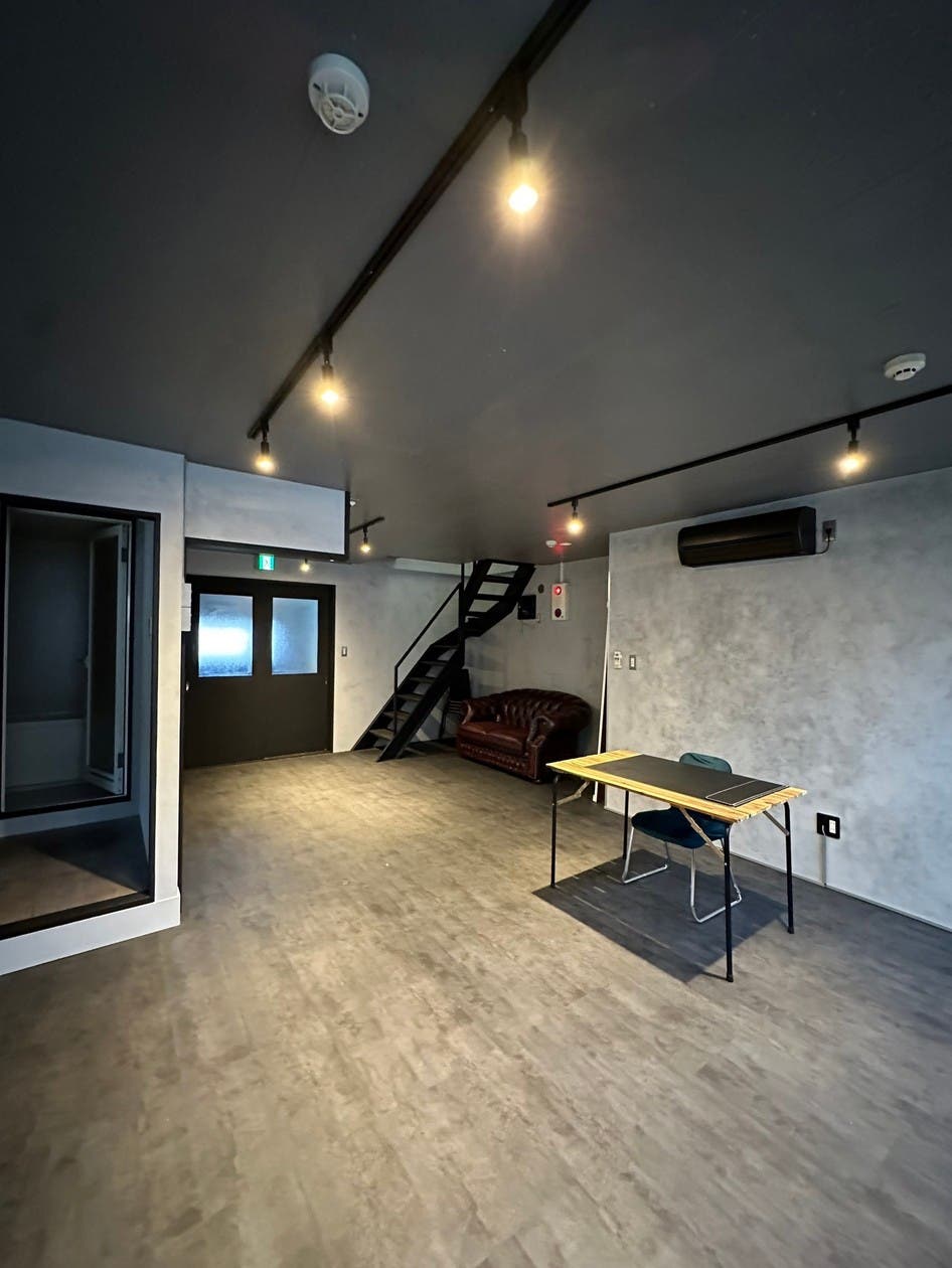 渋谷から電車で9分・全身鏡アリ【多機能レンタルスペース】の写真1