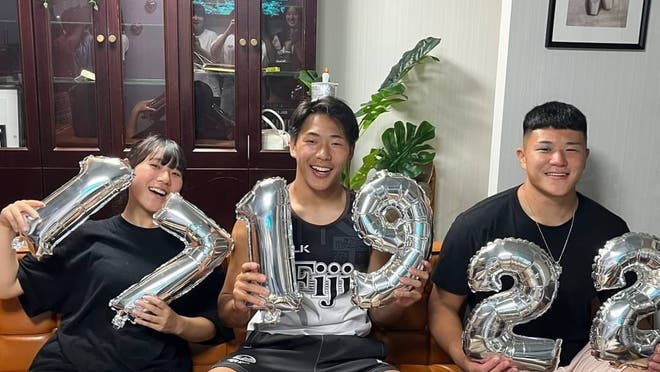 『飲食持込可能カラオケ付き』自分たちだけのオリジナルパーティーを開催できます♪冷蔵庫、電子レンジあり☆の写真15