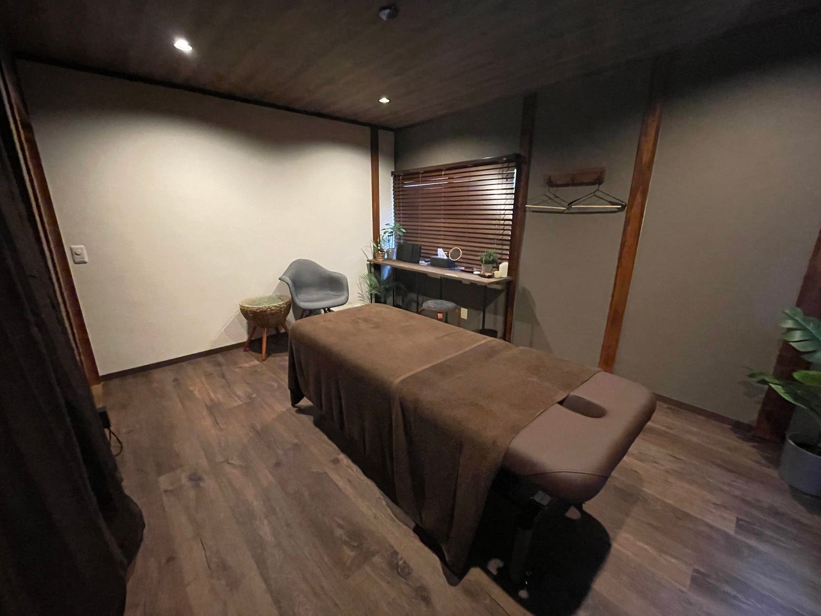 【大阪・中崎町】🌱古民家風の隠れ家サロンの写真2