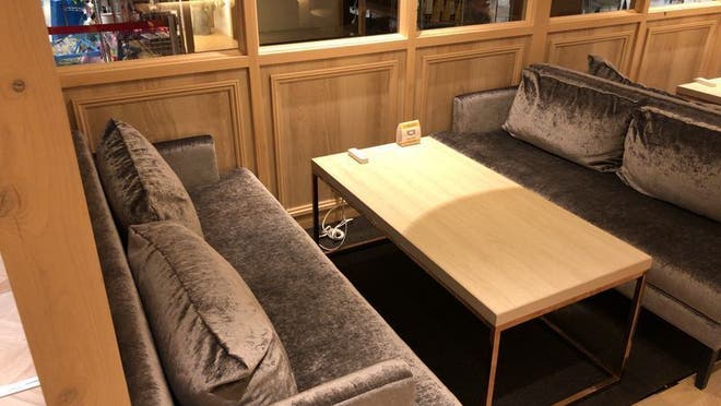 【1~4名ソファ席】吉祥寺駅徒歩3分!フリードリンク/Wi-Fi/充電器/テレワークや商談に最適◎の写真2