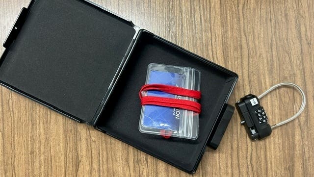 ミーティングルーム【新横浜駅5分】6名着席/54インチモニター有/商談/セミナー/WEB会議/駅近の写真11