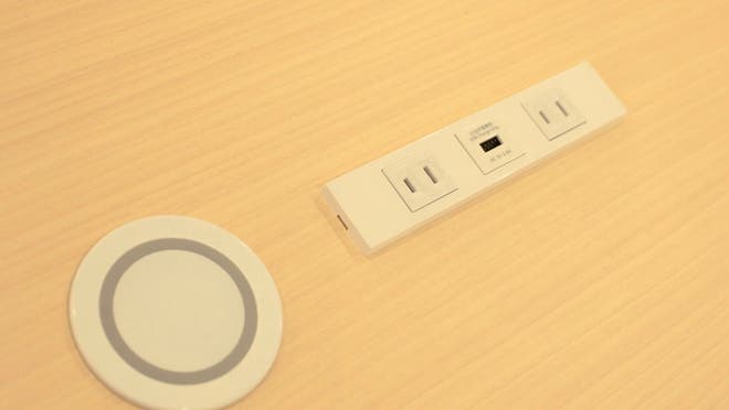 🌟勉強会に最適🌟【池袋駅徒歩1分|定員6名半個室|7G】テスト勉強/無料Wi-Fi/電源/55inモニターの写真3