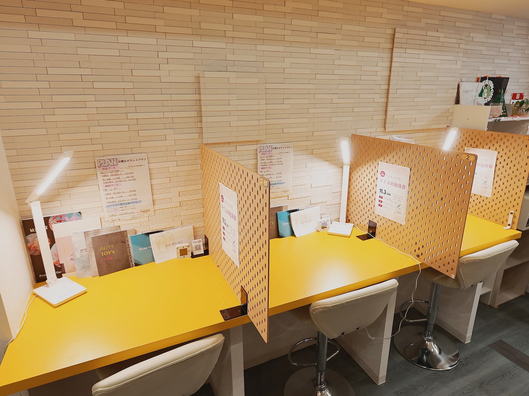 ネイル練習スペース【元町/三宮/神戸】の写真6