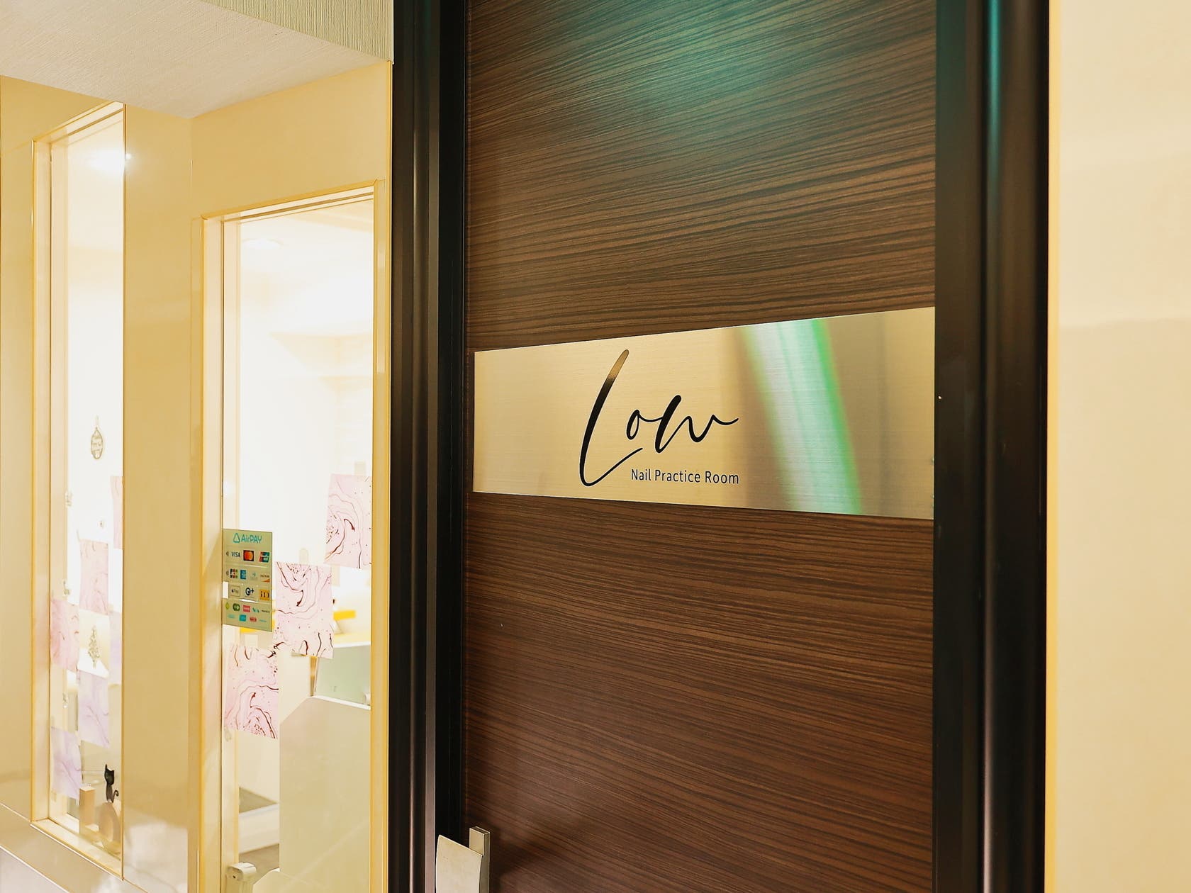 ネイル練習スペース【元町/三宮/神戸】の写真10