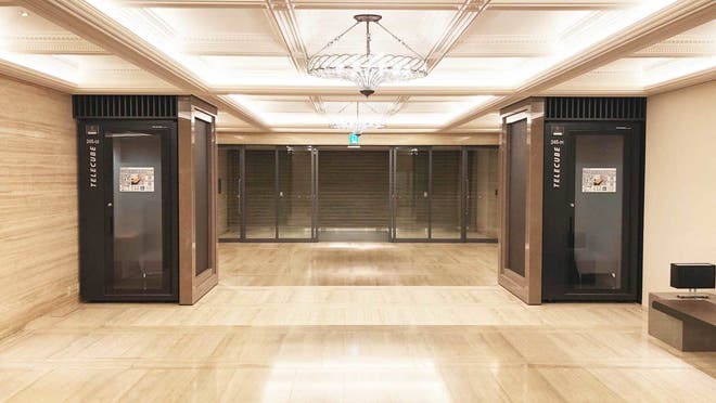 【テレキューブ】関電不動産京都ビルの個室型ワークブース(245-01)です。視線と音を遮る、プライベートな集中環境。の写真1