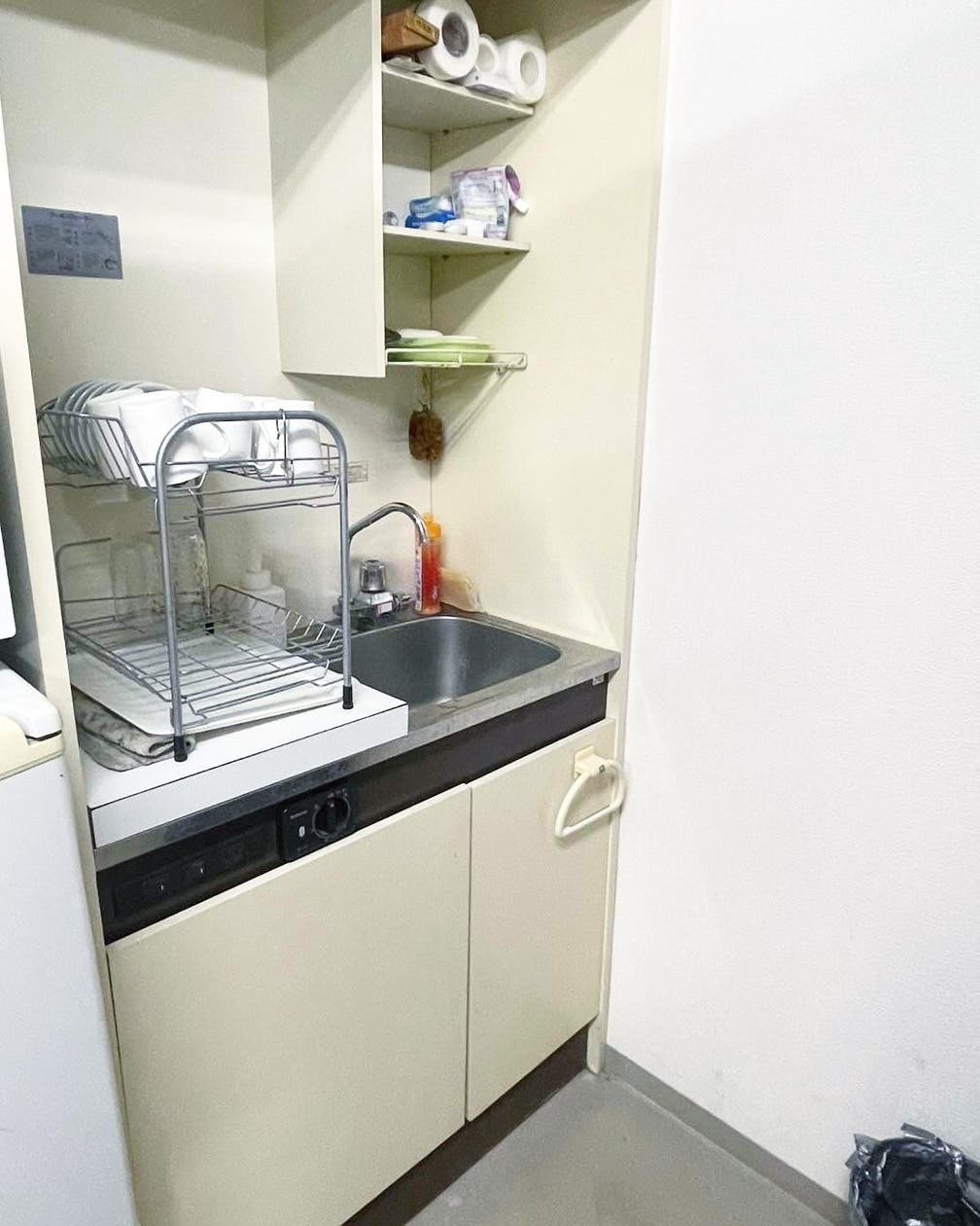 レンタルスペース【wit.】　コンビ二、スーパー　徒歩30秒の写真16