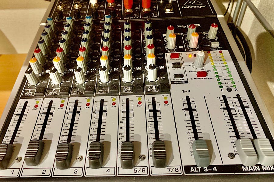 【楽器・歌唱練習/レッスン/リハーサル】お一人さま〜少人数に最適な防音スタジオの写真14