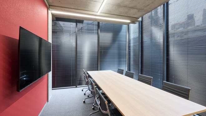 【THELOBBY六番町】Room RED(8名様まで)の写真2