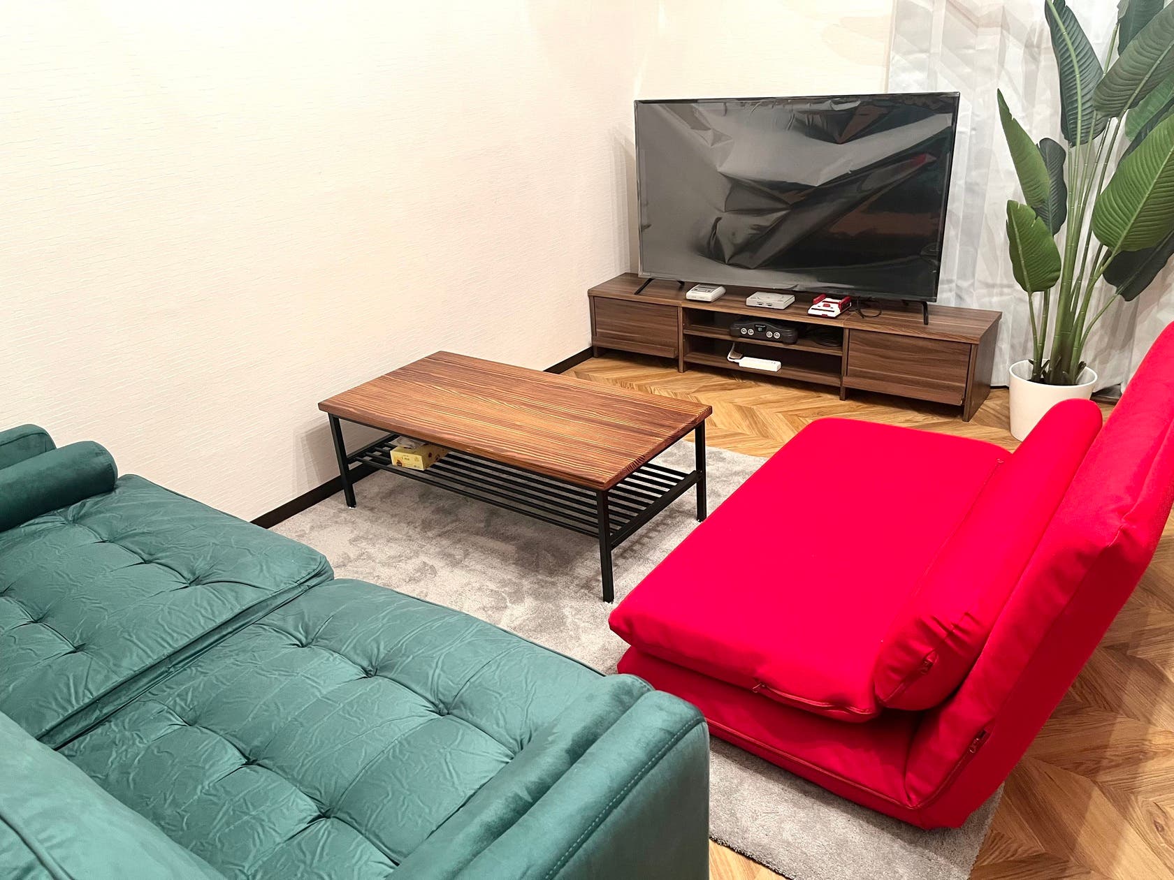 12月24〜1月4日年末年始特別料金【飲み会禁止！】レトロな雰囲気&64スーファミ等オールドゲーム機を楽しむミーティングルームの写真5