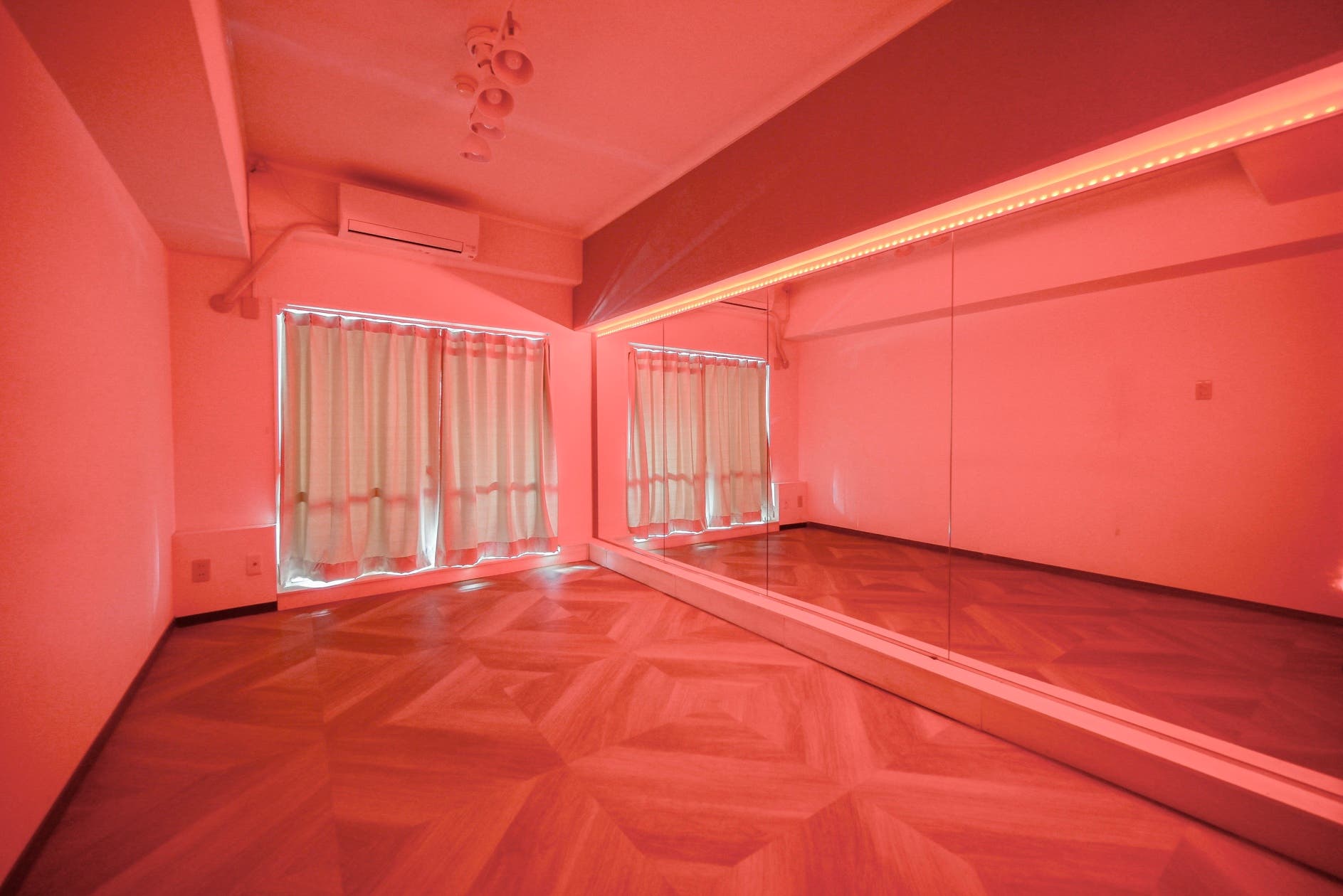 【金山駅徒歩1分］ダンスができるレンタルスタジオ【24時間営業】の写真15