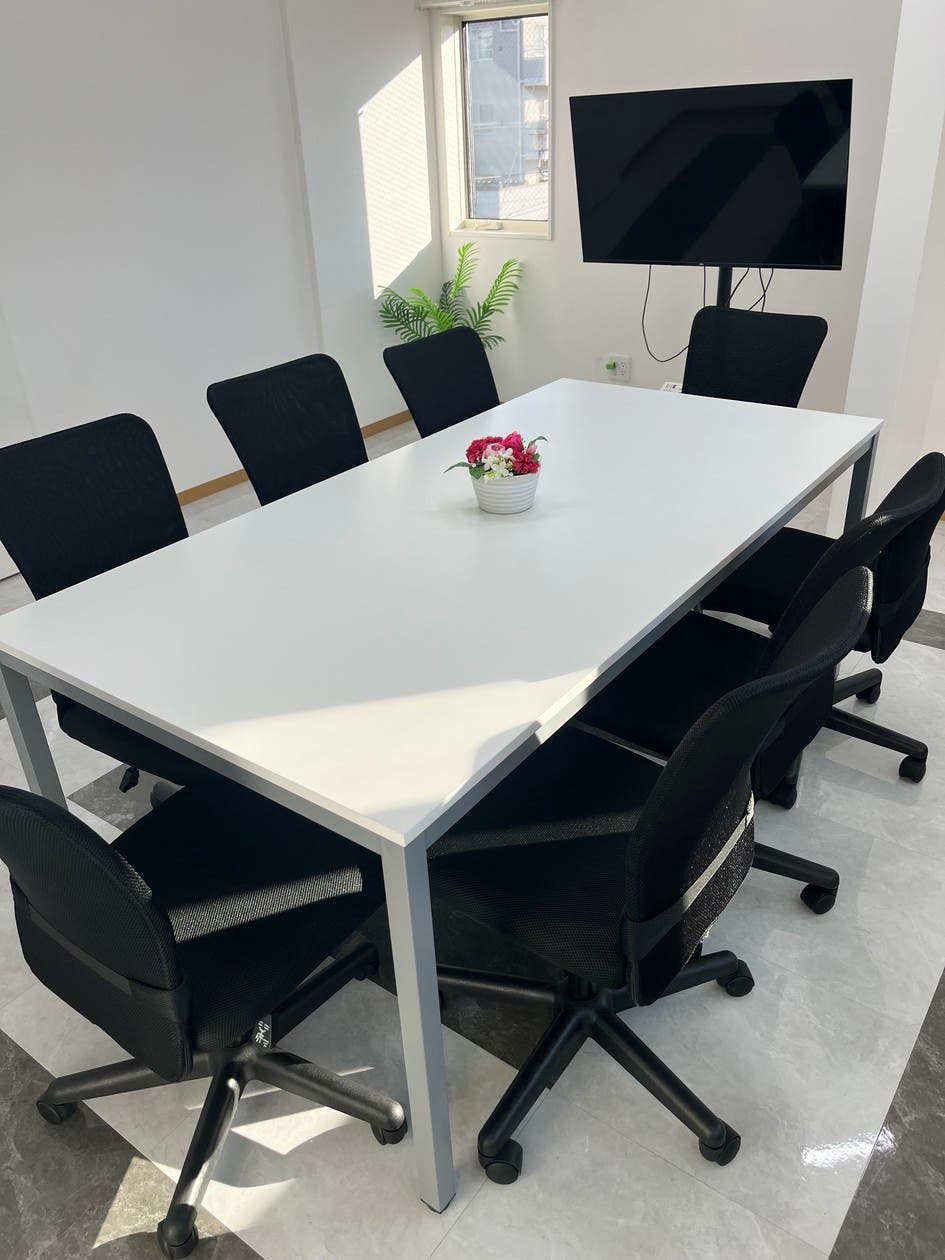 新小岩駅徒歩4分　4階会議室　着席人数8名。会議、面接、商談などに最適の写真18