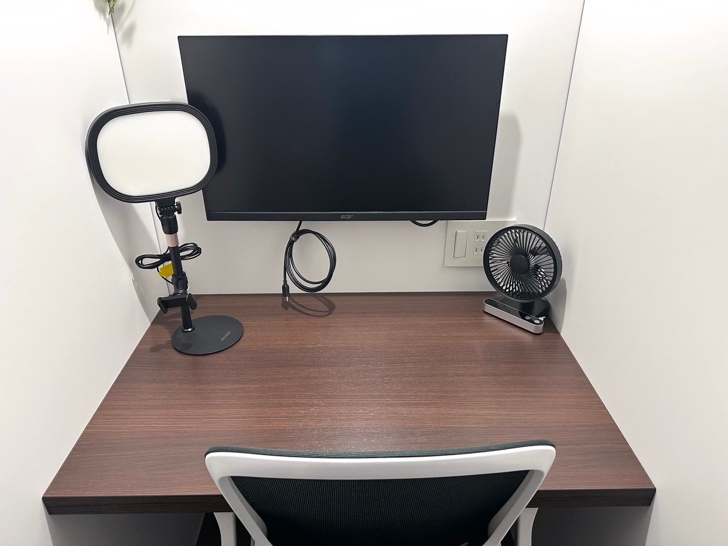 ＜PaO Work紙屋町駅東　野村不動産広島ビルNo.1＞紙屋町シャレオ徒歩30秒✨1人用個室🚪Wi-Fi📶モニター🖥️電源🔌の写真2