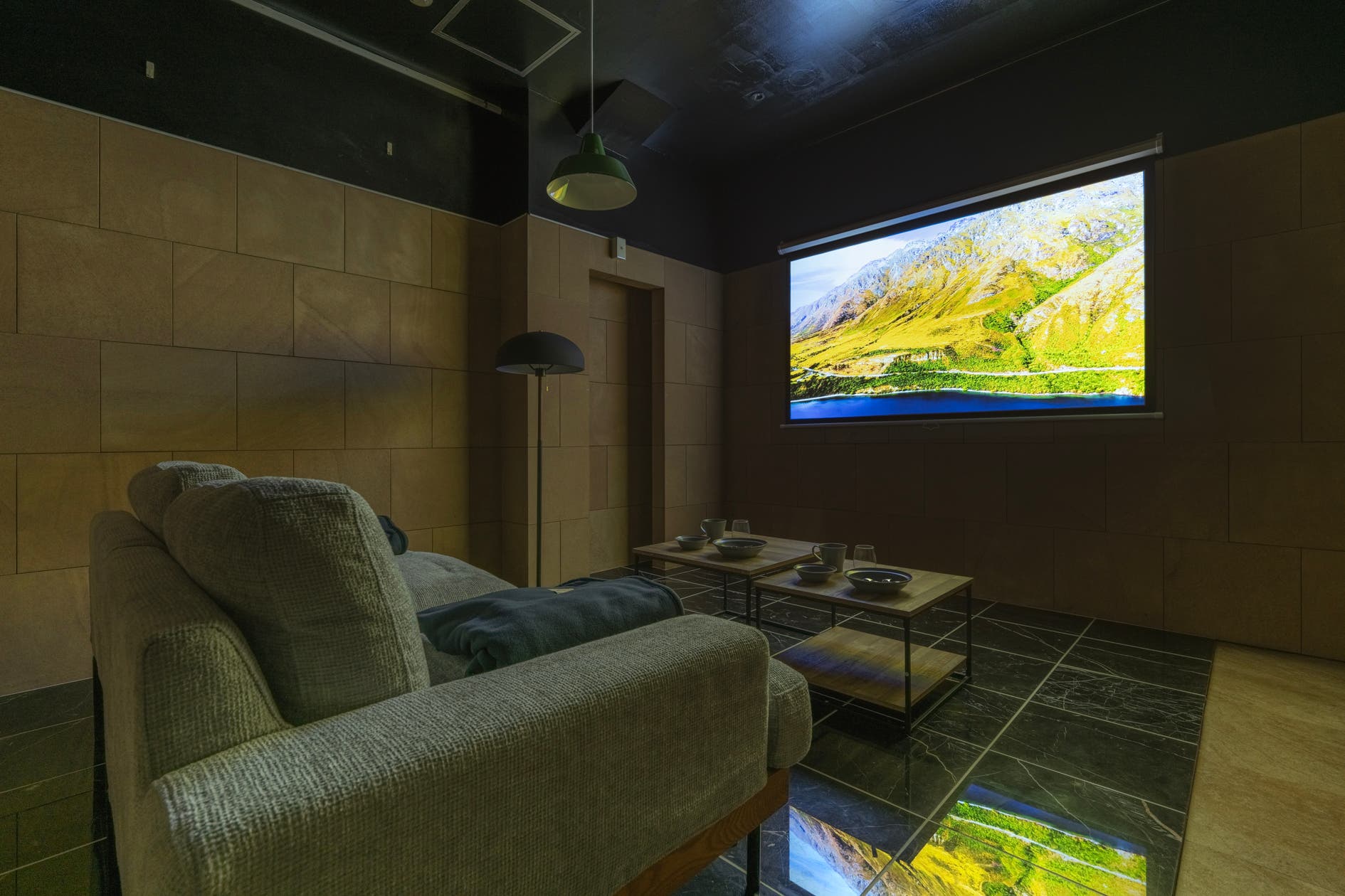 スペモ🎬クリスマス🎄東京駅8分🚶映画鑑賞🎥プロジェクター🎞飲み会🍻パーティー🎊デート💕568_CINEMA東京駅の写真11