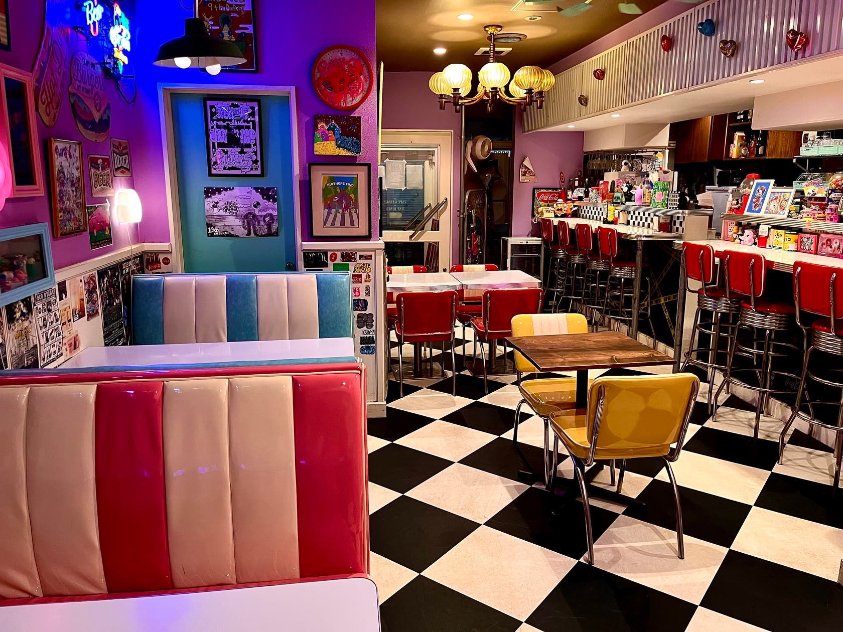 撮影実績多数！！MV撮影、コスプレ撮影、誕生日会、ポップアップ販売などに最適です!!の写真5