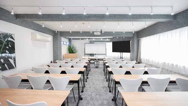 池袋駅東口徒歩4分/40名収容/毎日清掃/会議/セミナー/研修/懇親会/交流会/ボードゲーム/撮影/整体/推し活/光10GBの写真2