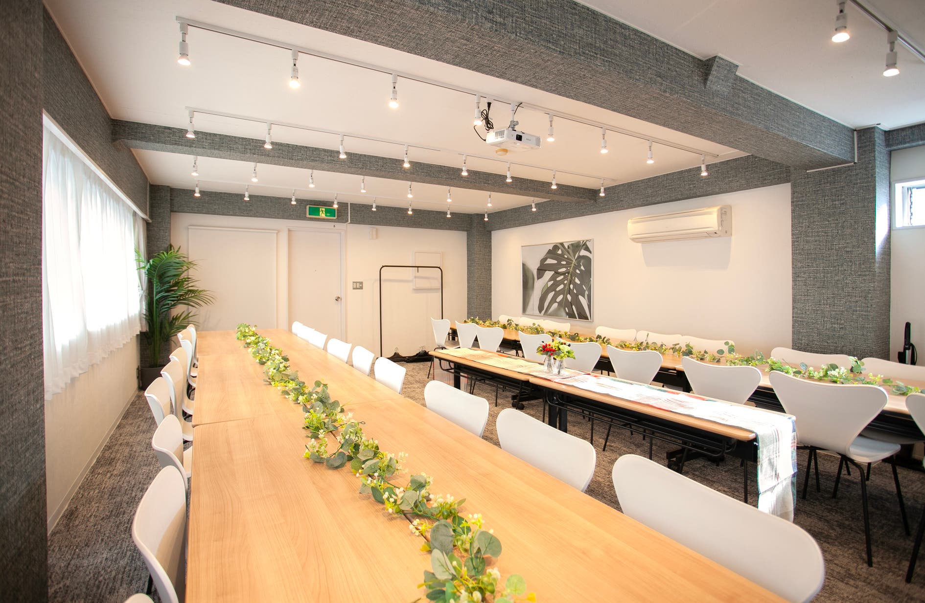 池袋駅東口徒歩４分/40名収容/毎日清掃/会議/セミナー/研修/懇親会/交流会/ボードゲーム/撮影/整体/推し活/光10GBの写真7