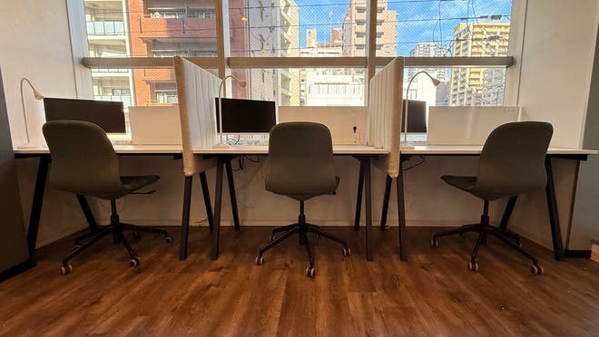 🥳おしゃれで快適なコワーキングスペース🎉デスクNo.⑥💡ドリンクサーバー☕️プリンター有🖨の写真8