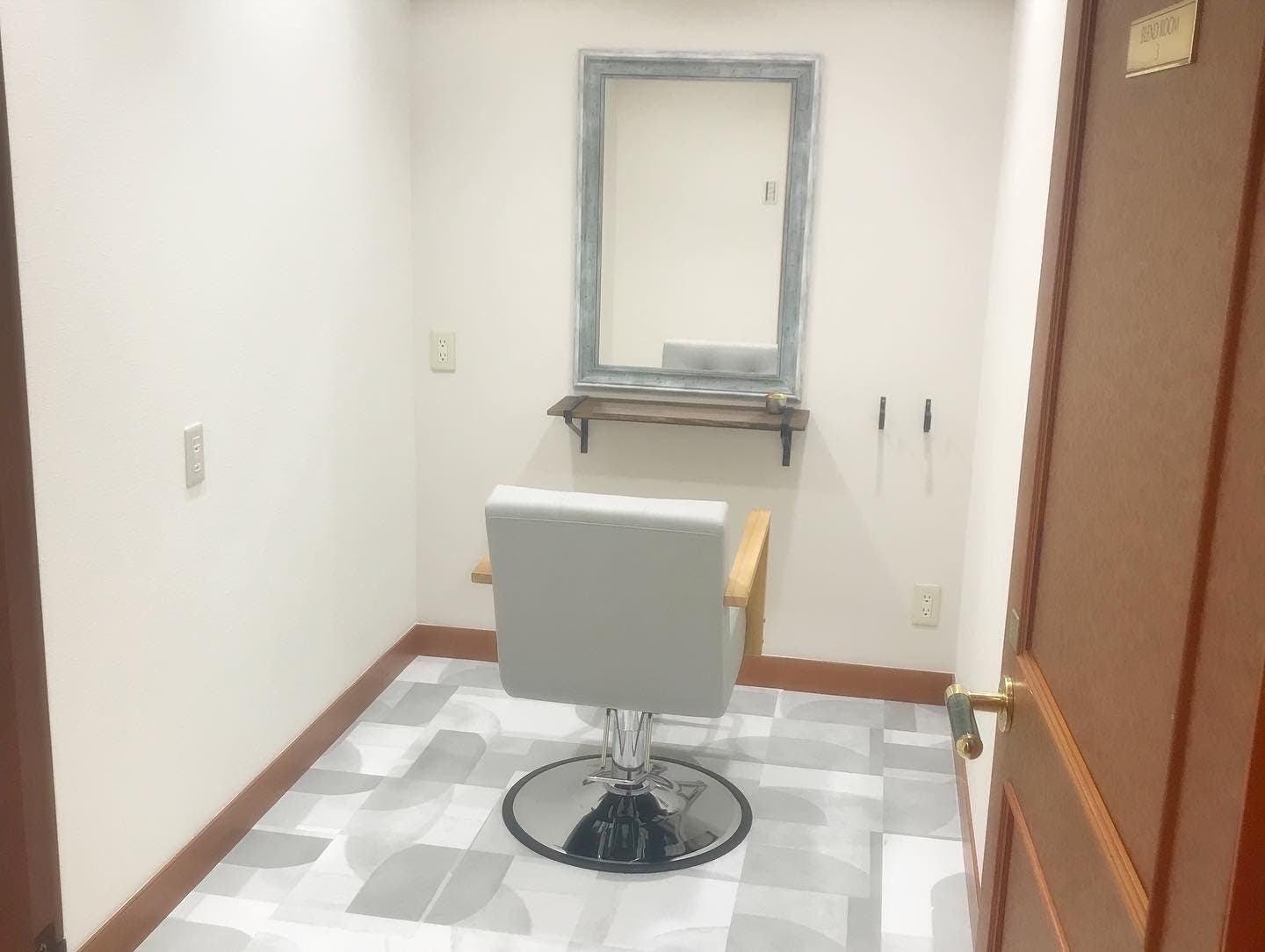 売上100%還元　藤沢駅徒歩1分　完全個室　見学可の写真2