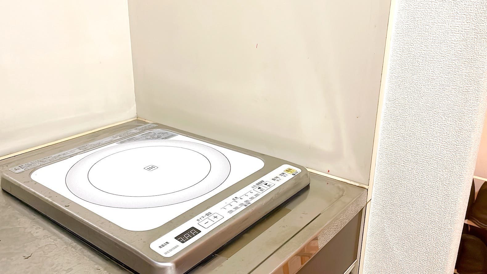 🎊超好立地🎊｜六本木駅1分｜交差点そば｜100㌅プロジェクター｜50型TV｜パーティ｜撮影｜スポーツ観戦｜会議の写真12