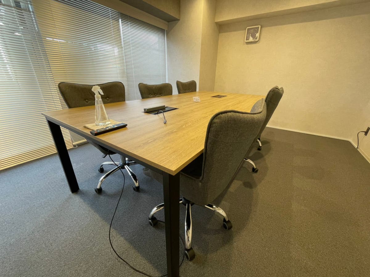 志村坂上駅から徒歩1分！6名用会議室【MeetingRoom1】※予約前は入室不可の写真1
